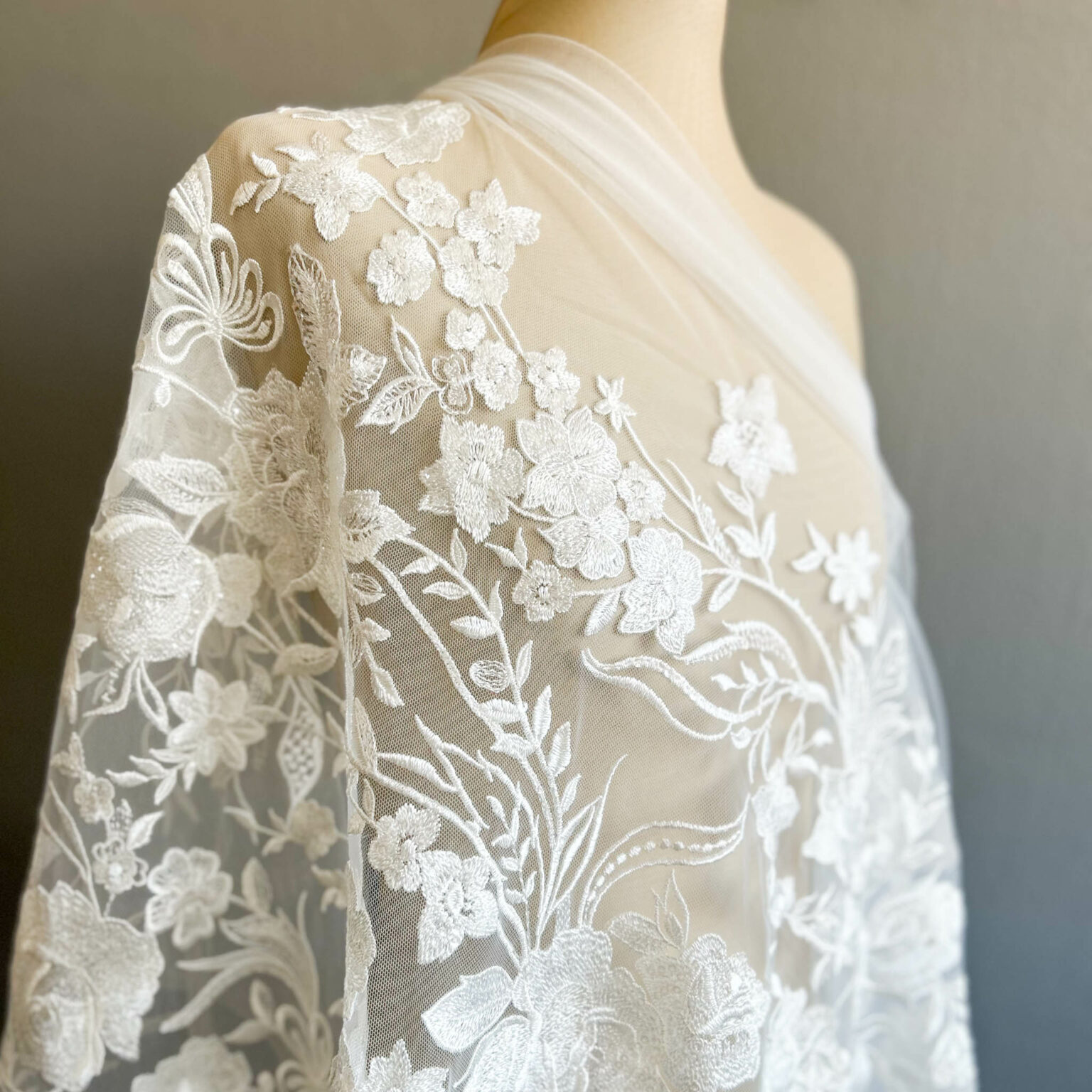 Telas Flora · Categorías del producto · Tul bordado, encaje y macramé